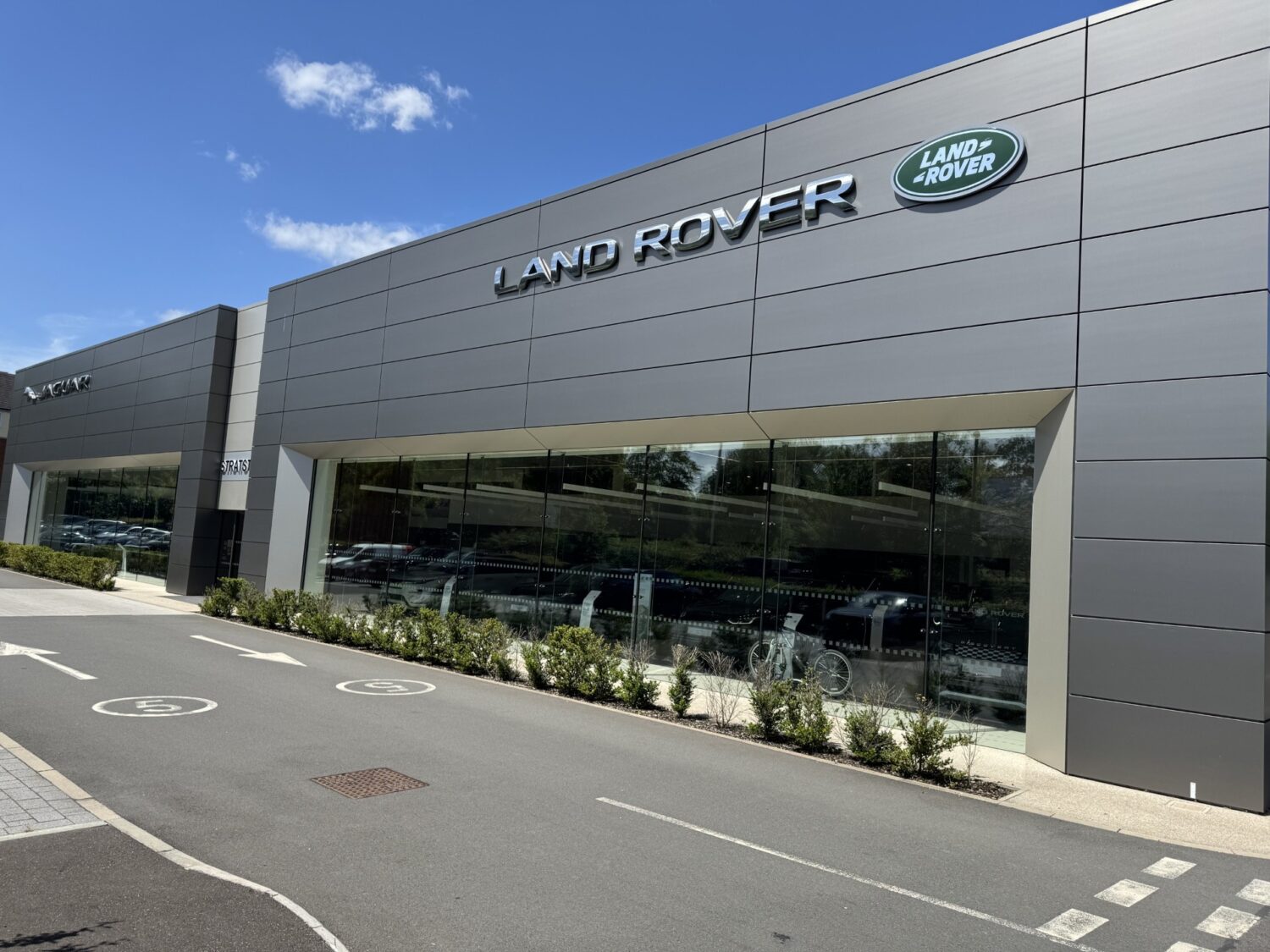 JLR Tonbridge - Kent Invicta Chamber of Commerce